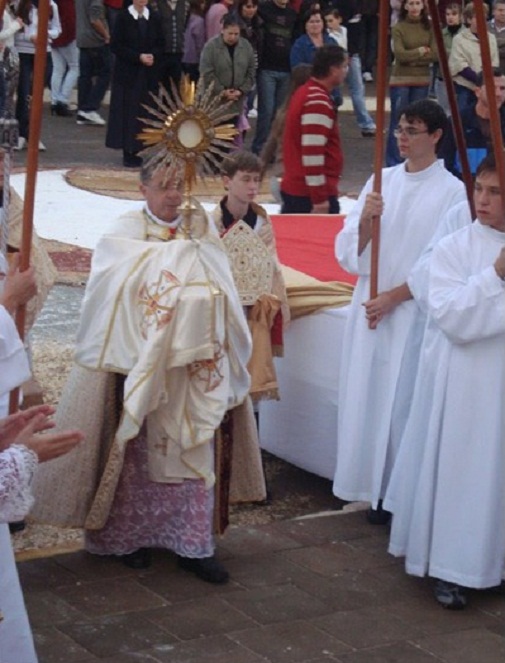 Redemptionis Sacramentum: CORPUS CHRISTI